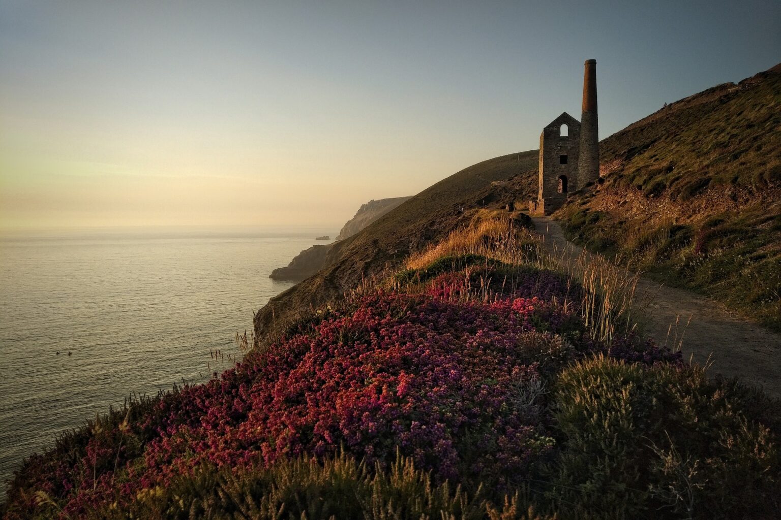 % 9 Unbelievably Beautiful Cornwall Hidden Gems