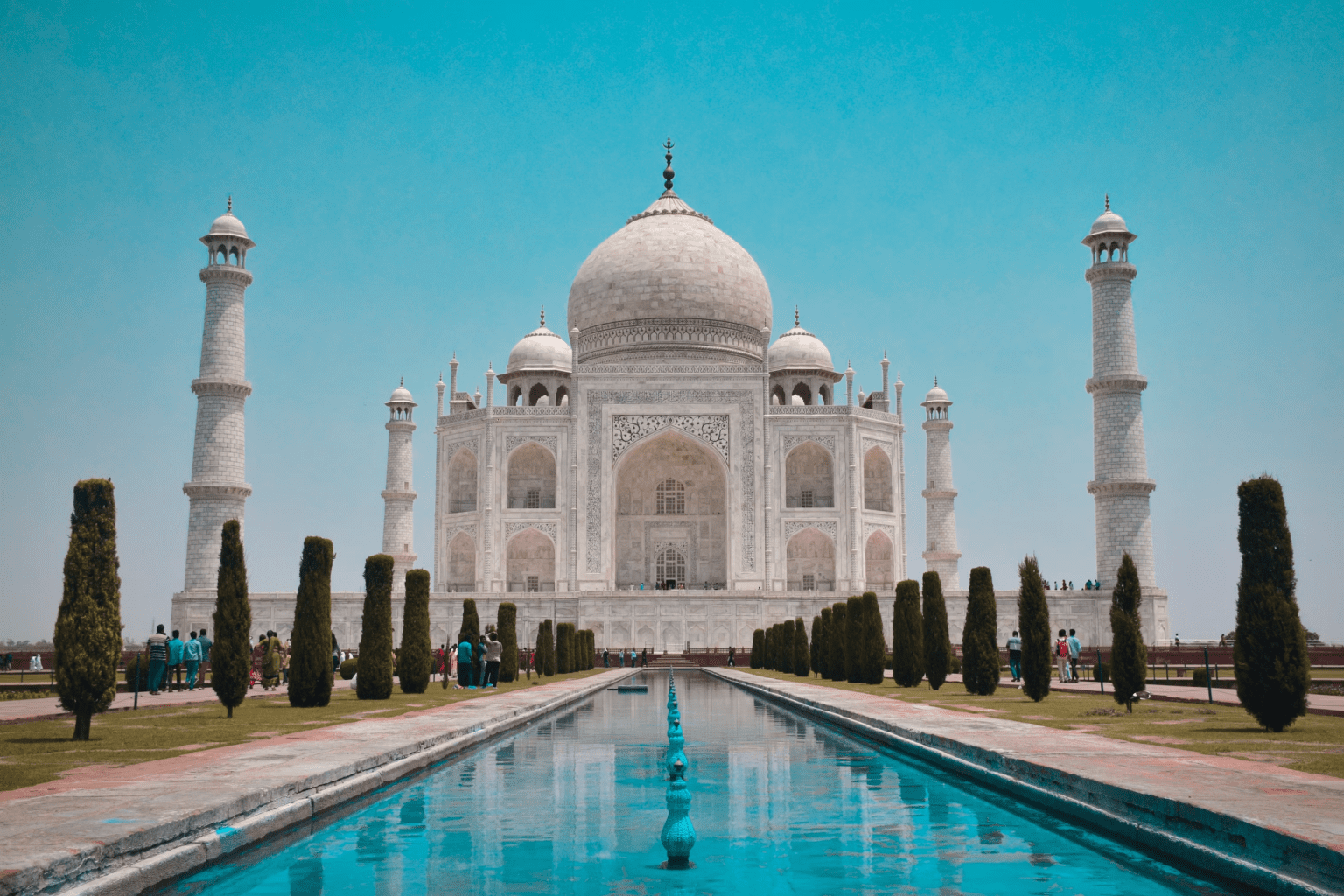 % 10 Unique Cemetery Tours in the World