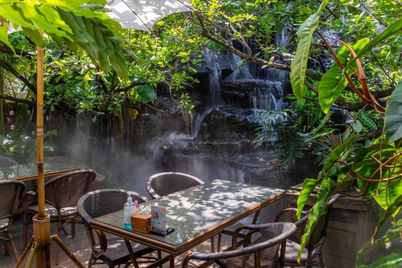 % Hidden Gems Food in Bangkok: Top 10 Places